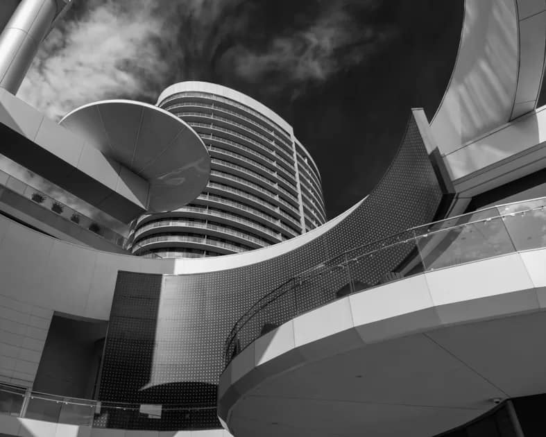 Curved Design – Mike Schaffner Photography